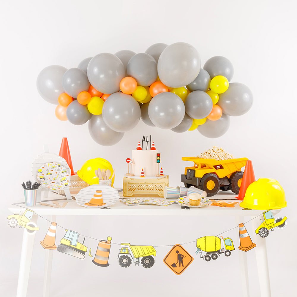 Under Construction Box – Boxfetti.ae